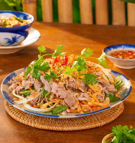 Goi Bo Bop Thau – Saigon Flowers